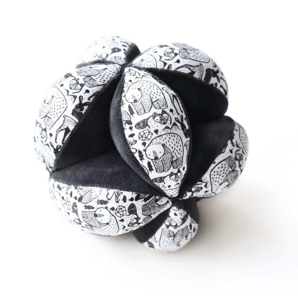 Wee Gallery Balle de Préhension Nordique (Montessori) en Coton Bio ...